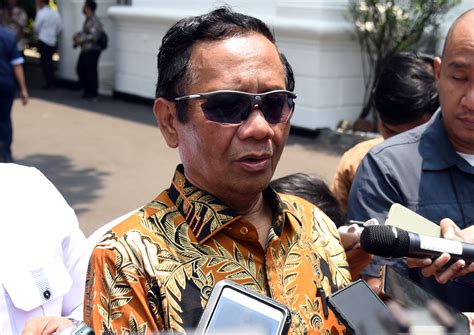 Mahfud Md Putusan Mk Soal Usia Capres Cawapres Tak Sesuai Aturan