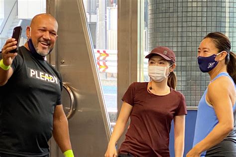 【奥さんも半端ないって】denaの元監督ラミレスと走ってトレーニング マイナビニュース