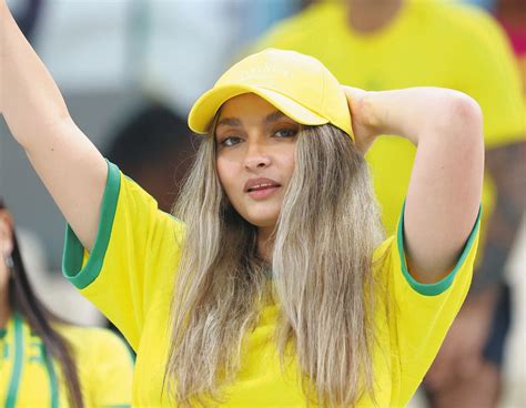 ブラジルの美女サポーター【写真複数】：中日スポーツ・東京中日スポーツ