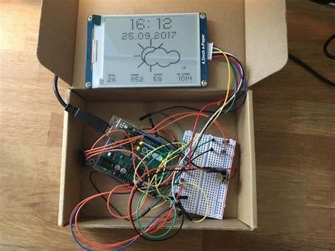 an arduino weather station with an e ink display arduino