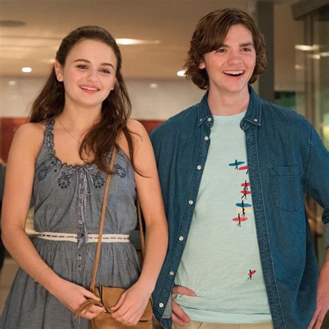 Heres Everything You Need To Know About The Kissing Booth 2s Plot