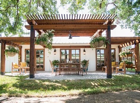 See Chip And Joanna Gaines Most Memorable Fixer Uppers