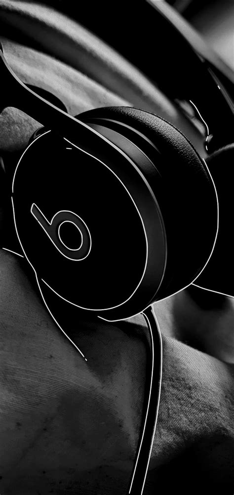 Headphone Black Wallpaper