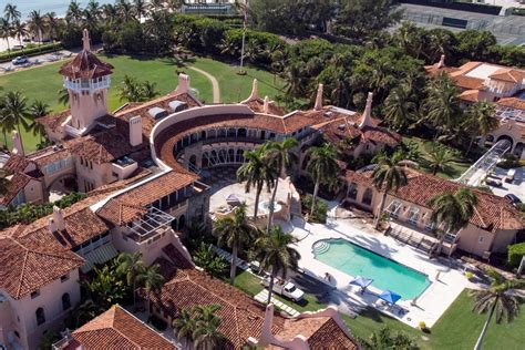 Documents Seized At Trumps Mar A Lago Estate Pictured As Doj Response