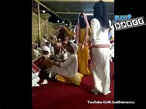 عرس عمانى ساخن ورقص دقنى معلاية تحفة الجزء الاول افراح خليجية 2014