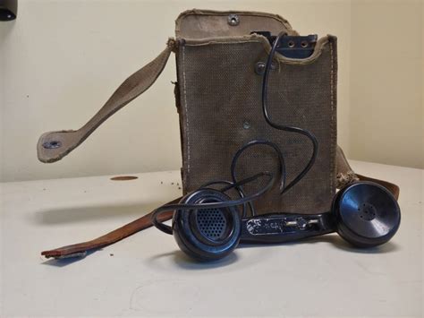 Ee 8 B Military Field Phone