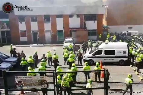Intento De Motín En Estación De Policía De Bogotá