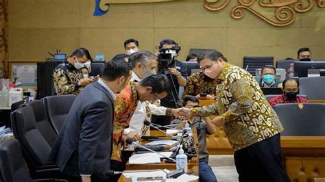 Menko Airlangga Percepatan Revisi Uu Ppp Untuk Kejar Perbaikan Uu