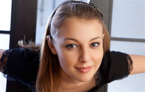 Обои модель Nikia A Nikia A Nikia губы девушка Nikia улыбка на