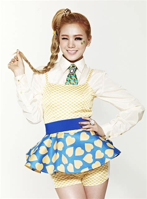 Anti Kpop Fangirl Lizzys Hotter Than Naked Uee I Demand Proof