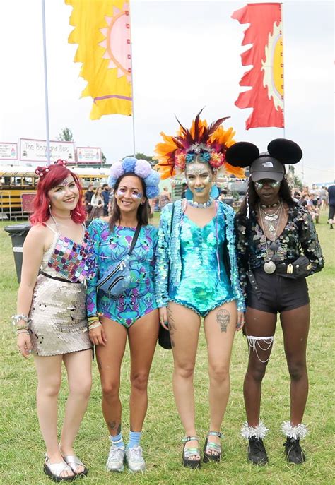 Fashion Lifestyle Art And London Blogger Secret Garden Party