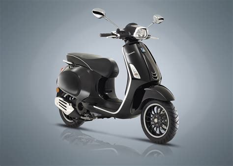 Motorrad Vergleich Vespa Sprint 50 S 2021 Vs Vespa Sprint 50 4t 2018