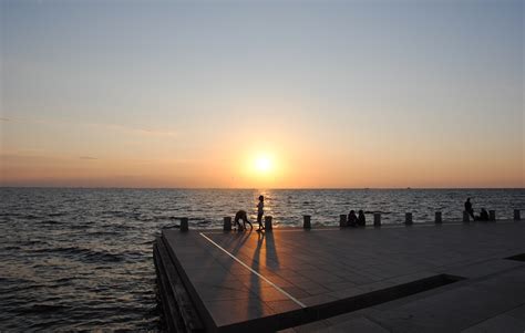 Wallpaper Sunlight Sunset Sea Shore Beach Sunrise Evening