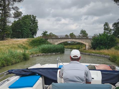 Canal Du Midi Cruise What To Expect While Barging The South Of France