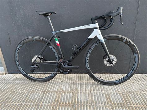 Colnago C68 Allroad Disc Ultegra Di2 8100 W Fulcrum Racing 600 Wheels