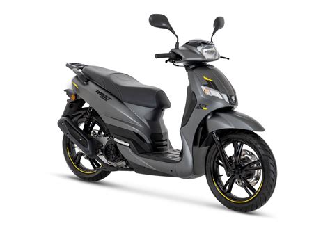 Motorrad Vergleich Peugeot Belville 125 Rs 2019 Vs Peugeot Tweet 200 2021