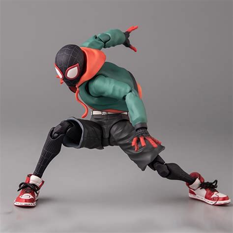 ตุ๊กตาฟิกเกอร์ Spider Man Anime Sentinel Sv Spider Verse Miles Morales