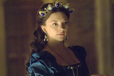 The Tudors Season 2 Episode Still Tudor Fashion Natalie Dormer