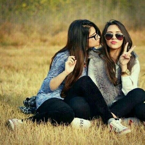 Pin By Samrin Khan On Nice Dpz Friend Photoshoot Sisters Photoshoot