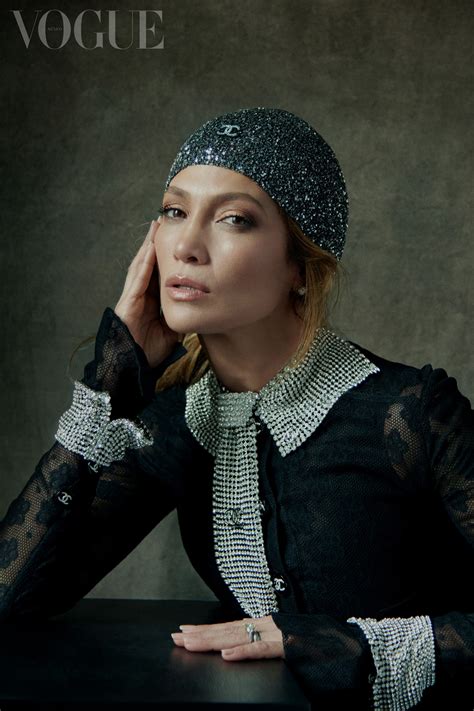 Jennifer Lopez Con Las Uñas French Beige Más Elegantes Para Novias Vogue