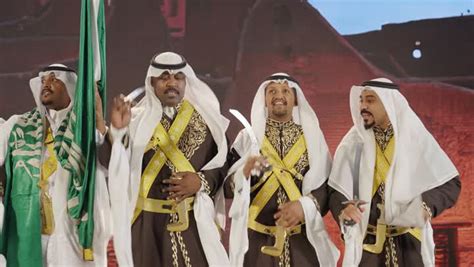 الفلكلور الشعبي السعودي، مناسبات وطنية تقليدية، فرقة العرضة الحجازية