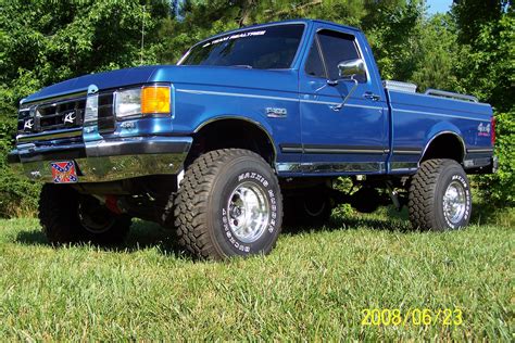 Real Rides Details Skyjacker Suspensions Big Ford Trucks Classic