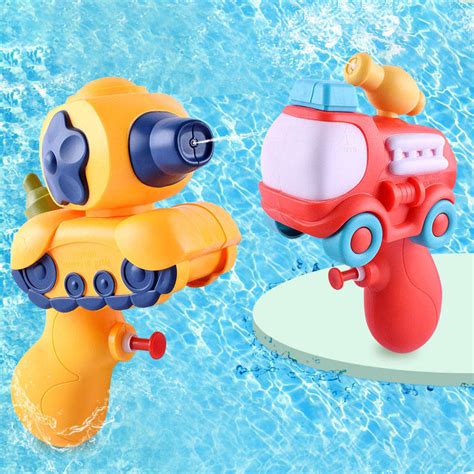 Summer Outdoor Play Blaster Cartoon Tank Truck Pistol Mini Water Squirt