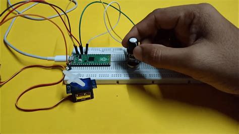 raspberry pi pico servo motor control electric diy lab