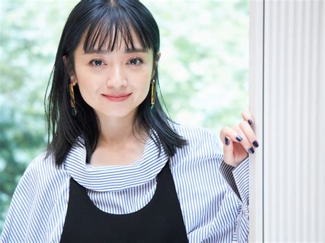 安達祐実さんの美肌の作り方｜クレンジングをやめ“石けん洗顔”にして肌荒れ改善を 美的 Com