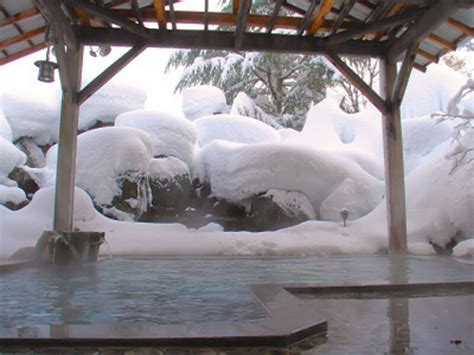 雪見露天風呂が楽しめるおすすめ温泉地ベスト5 [温泉] All About