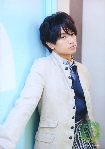 駿河屋 Sexyzone 中島健人 上半身・衣装白青・両手下・体右向き 「summer Paradise 2017 Mission：k