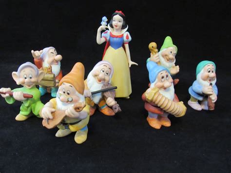 Walt Disney Snow Whites And The 7 Dwarfs Porcelain Figurines Etsy