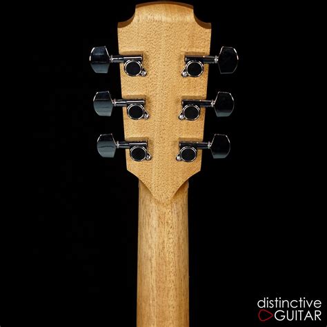 Sheeran By Lowden W04 Walnut Sitka Guitars Acoustic Distinctive