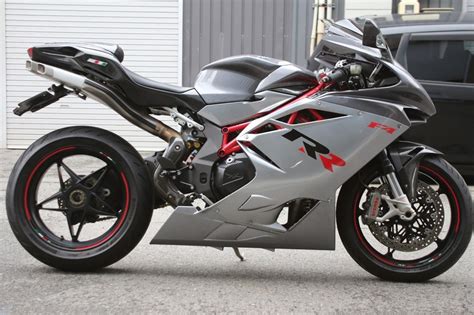 【目立った傷や汚れなし】mv Agusta Mvアグスタ F4 1000 Zcgf610 フルノーマル 実走行車両 モトコルセ カーボンパーツ