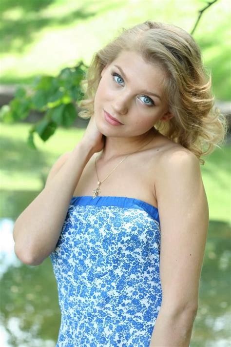 The Hottest Kristina Asmus Photos 12thblog