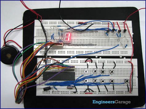 8 candidate quiz buzzer using 8051 microcontroller at89c51 pdf