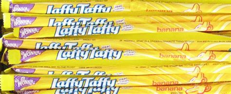 S1 04 Wonka Laffy Taffy Rope Banana X 24 Units