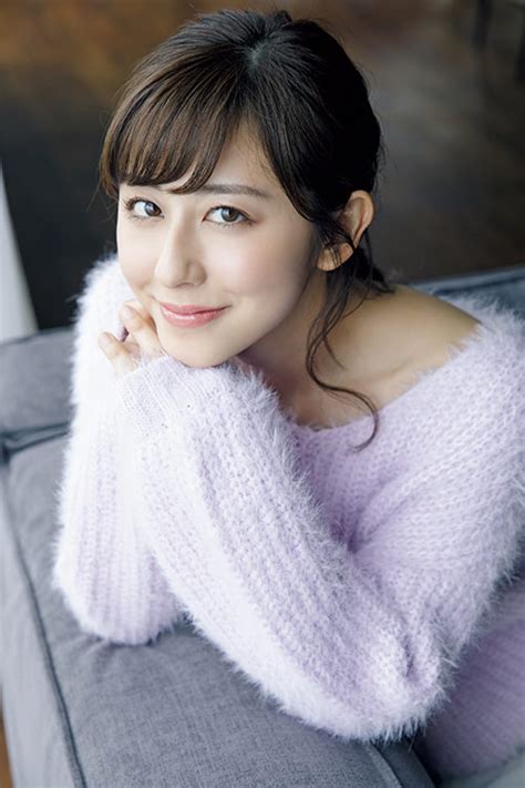 フォロワー数400万超、三上悠亜が『flash』でgカップバストを完全開放 Entame Next アイドル情報総合ニュースサイト