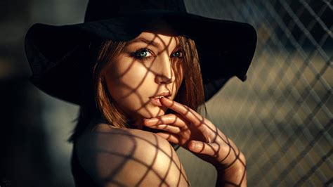 Women Brunette Hat Shadow Hd Wallpaper Wallpaper Flare