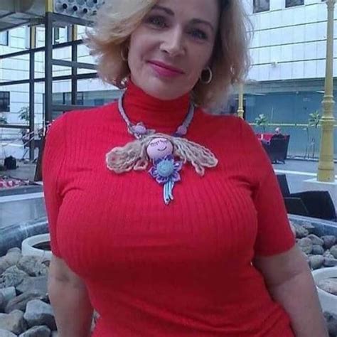 50 Year Old Woman Dating 25 Year Old Man Gorcoop