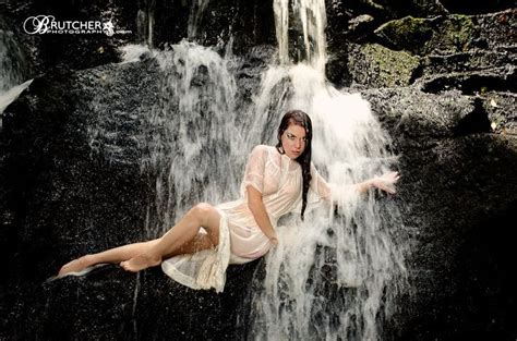 Photo Shoot Girl In Water Waterfall Photography Photoshoot Themes