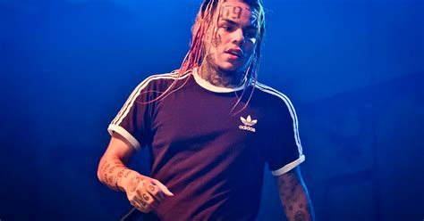 Tekashi 6ix9ine Posts Photo Of Xxxtentacion Says He Felt Death Before
