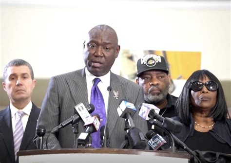 5 Ex Memphis Police Officers Charged With Murder In Death Of Tyre