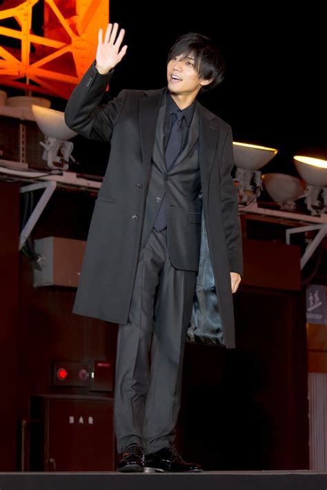 （写真）キンプリ・永瀬廉、初の東京タワーを真下から見上げ「見ちゃいけないもの見てる気が」 映画 ニュース ｜クランクイン！