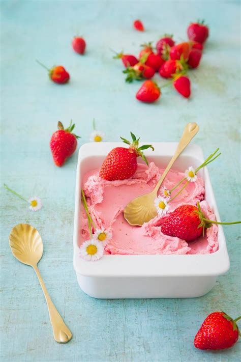 La Crème Glacée à La Fraise Sans Oeufs De Christophe Felder
