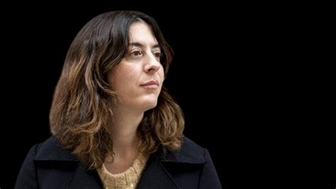 Cauterio Una Obra Contemporánea Y Mordaz De Lucía Lijtmaer Que Aborda