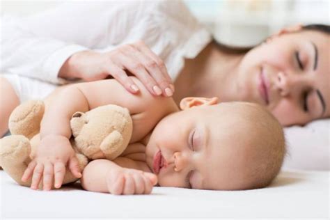 6 Signs Of Ovulation While Breastfeeding And How To Spot Them