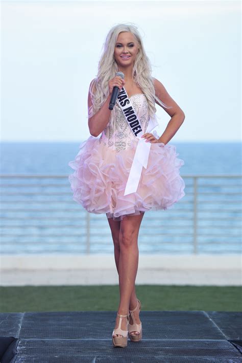 Model Pageant Winner Meet Miss Bikini Bikini Models Bikinis Pageant