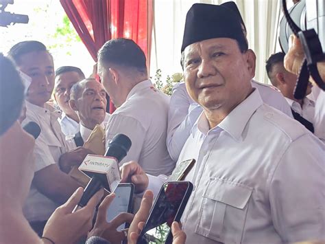 Sindir Soal Kesetiaan Prabowo Subianto Orang Lain Mau Ambil Sikap