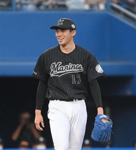 ロッテ痛恨 佐々木朗希が左脇腹肉離れで約2カ月離脱へ 登録抹消 吉井監督、復帰に期待も「彼の回復力がどうか」症状次第で今季絶望の可能性も 野球